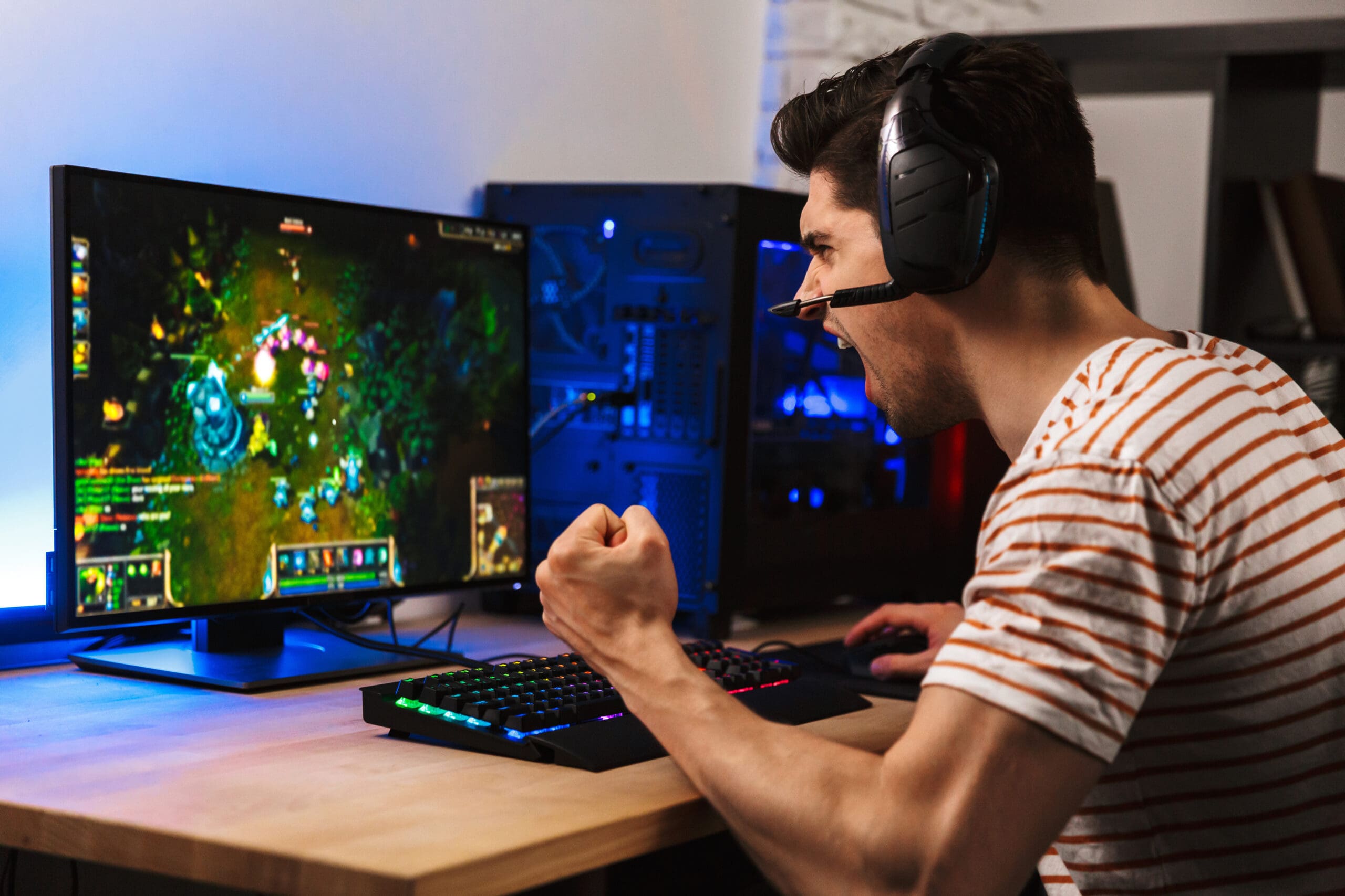 Why Fiber Internet is Better for Gamers - Hunter Communications