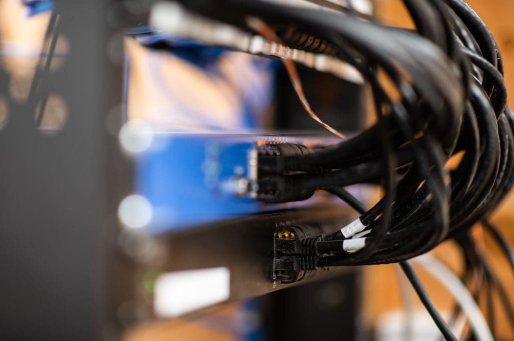 What is a VoIP Phone? - Hunter Communications Voice Services